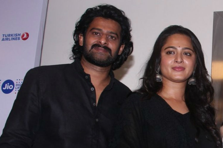 Cutest Pictures Of Prabhas And Anushka Shetty - Filmymantra