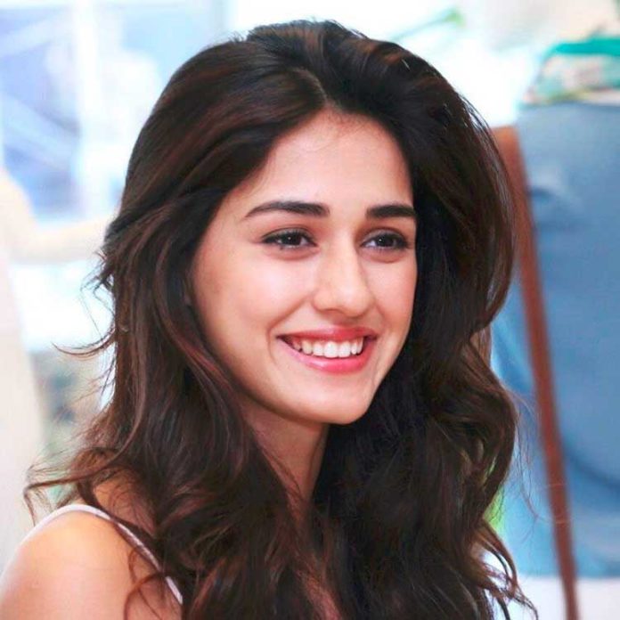 Disha Patani Shares Her Number On Instagram and Asks her fans to call